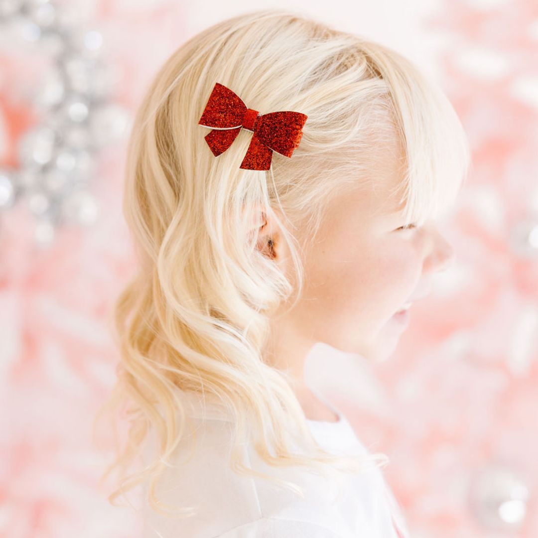 red bow clip